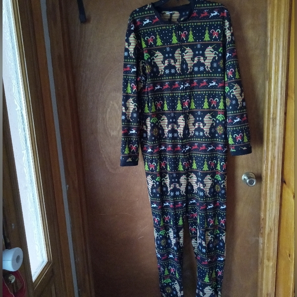dec25 | Intimates & Sleepwear | Dec 25th Adult Sleeper | Poshmark